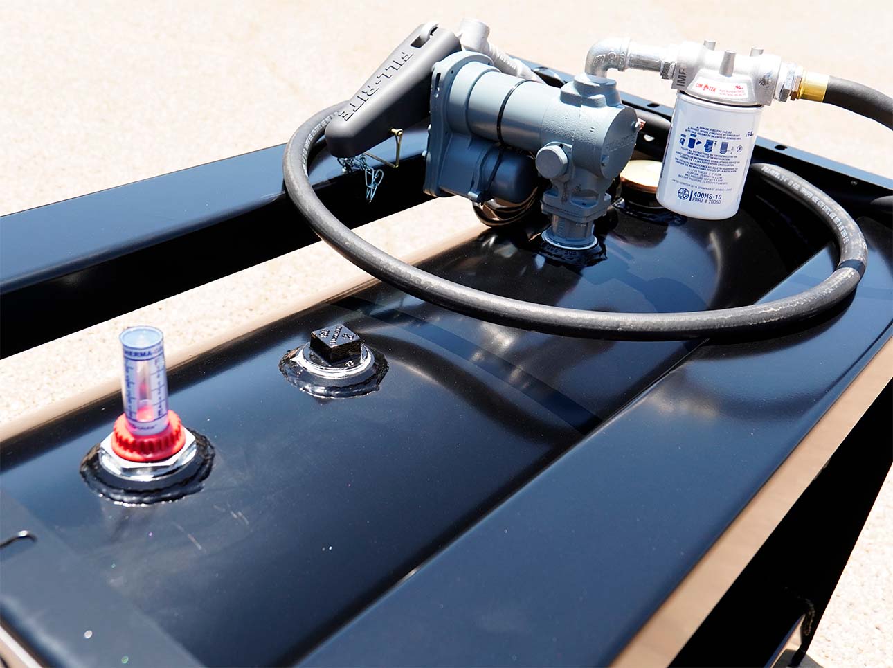 LEE DTL 100 Diesel Fuel Tank Gallery | LeeAgra, Inc.