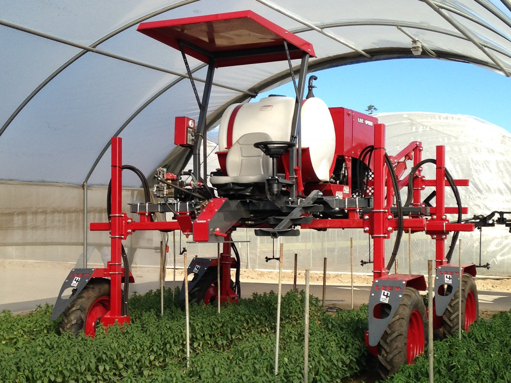 LEE Spider High Clearance Sprayer